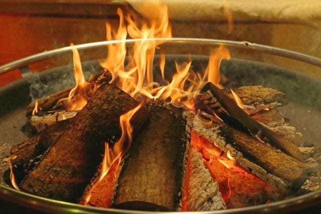 5 Materials to Put in the Bottom of Your Fire Pit - My Backyard Life